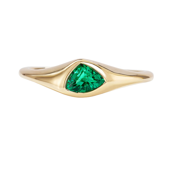 Axis Triangle Cut Emerald Engagement Ring – ARTEMER